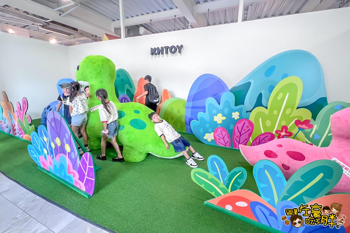 2023嘉義新景點,KHTOY絨毛玩偶旗艦館,全台最大！600坪娃娃布偶觀光工廠,室內景點+1 @跟著左豪吃不胖